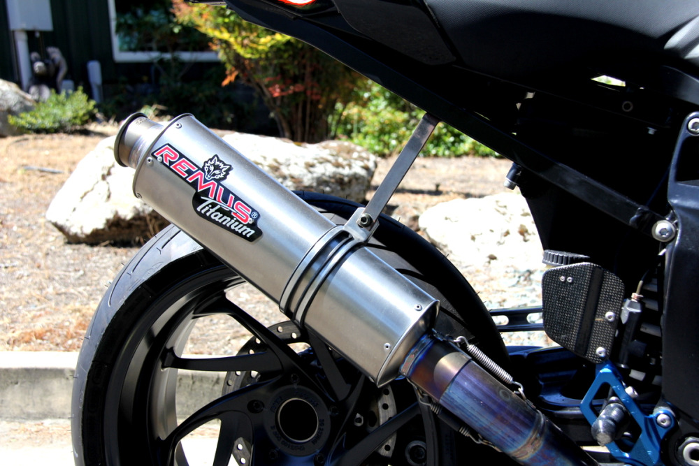 #526 - 2006 BMW K1200R Power Cup Race Factory Bike | MAG Auctions