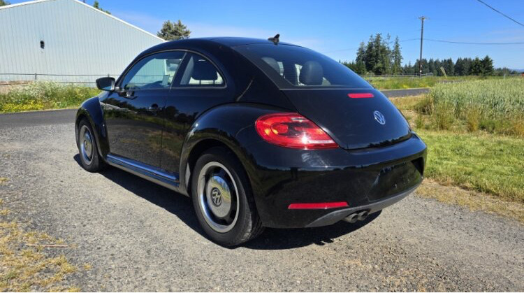 #120 - 2013 Volkswagen Beetle | MAG Auctions
