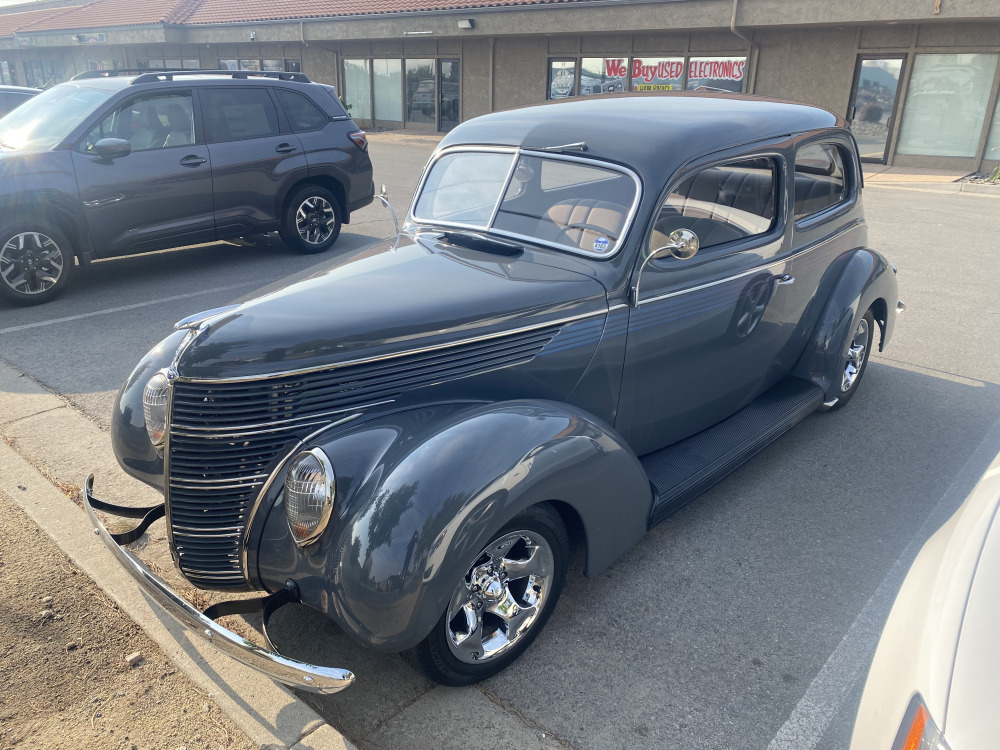 #179 - 1938 Ford Tudor Restomod | MAG Auctions