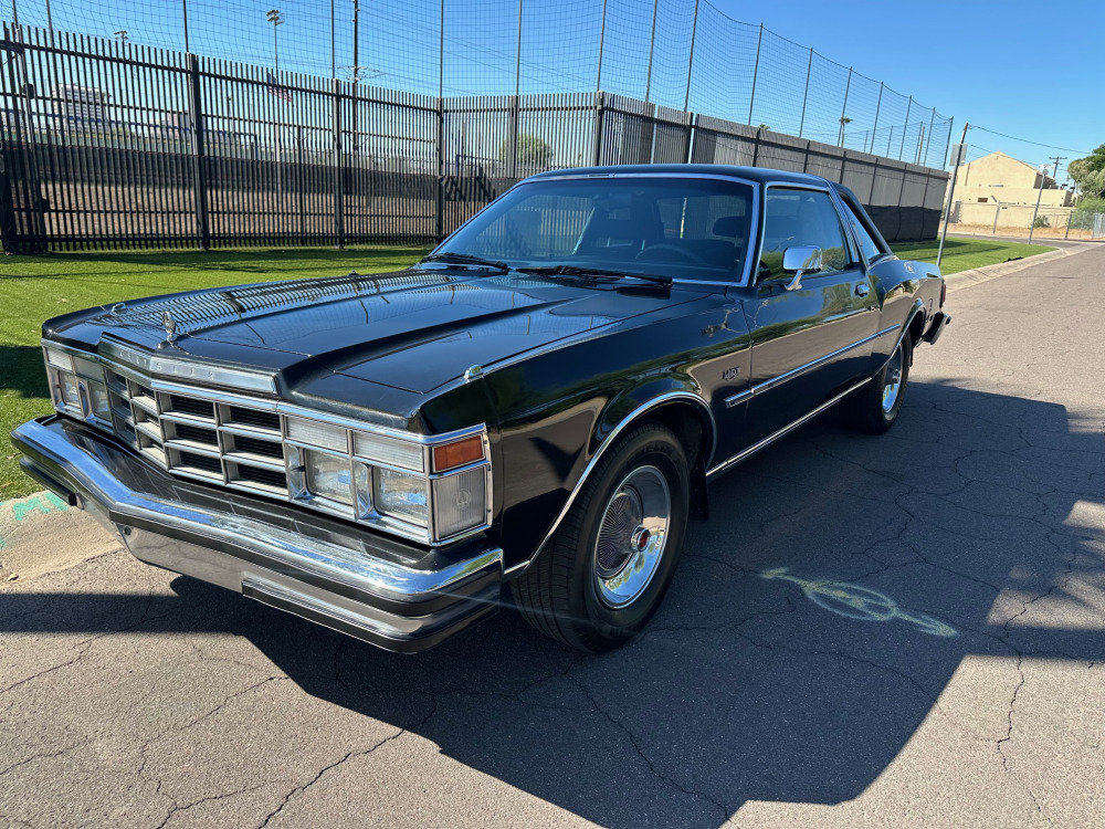 #133 - 1977 Chrysler LeBaron | MAG Auctions