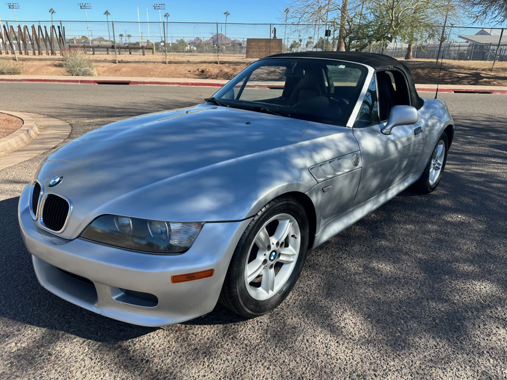 #329 - 2000 BMW Z3 Convertible | MAG Auctions