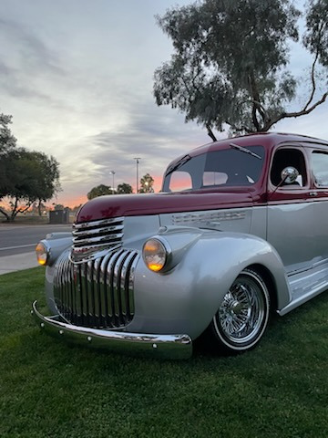 #250 - 1946 Chevrolet Suburban panel | MAG Auctions