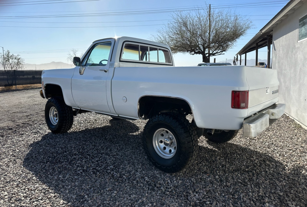#533 - 1977 Chevrolet K10 4x4 Short Box Pickup | MAG Auctions