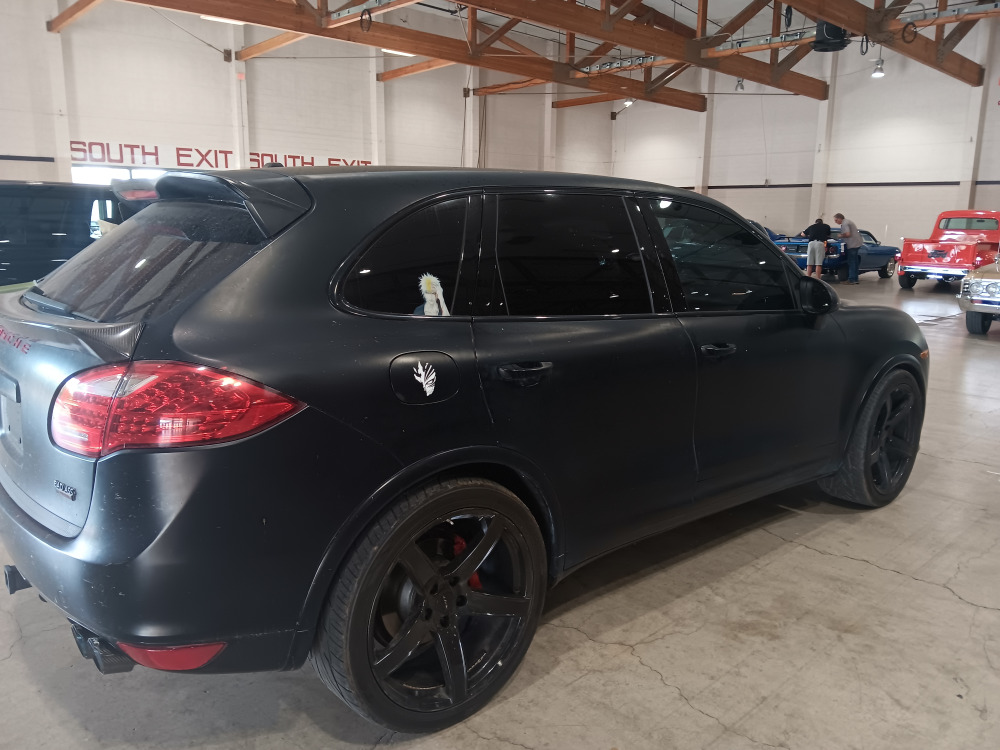 #335 - 2013 Porsche Cayenne | MAG Auctions