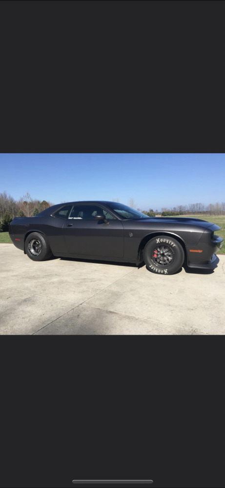 #384 - 2016 Dodge Challenger 2 door | MAG Auctions