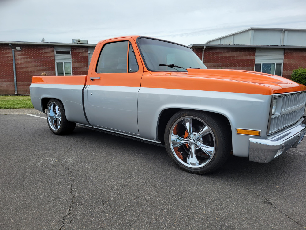 #227 - 1982 Chevrolet C10 Short box pickup | MAG Auctions