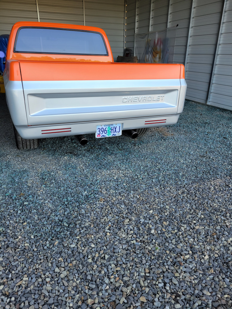 #227 - 1982 Chevrolet C10 Short box pickup | MAG Auctions