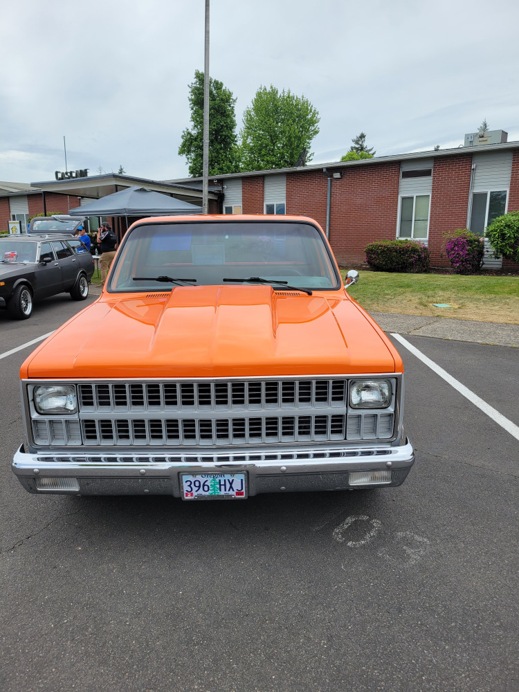 #227 - 1982 Chevrolet C10 Short box pickup | MAG Auctions