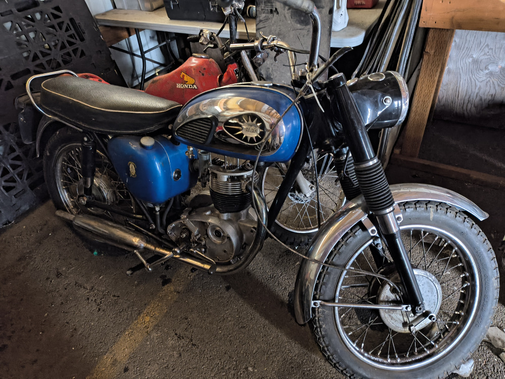 #107 - 1965 BSA C15 Motorcycle | MAG Auctions