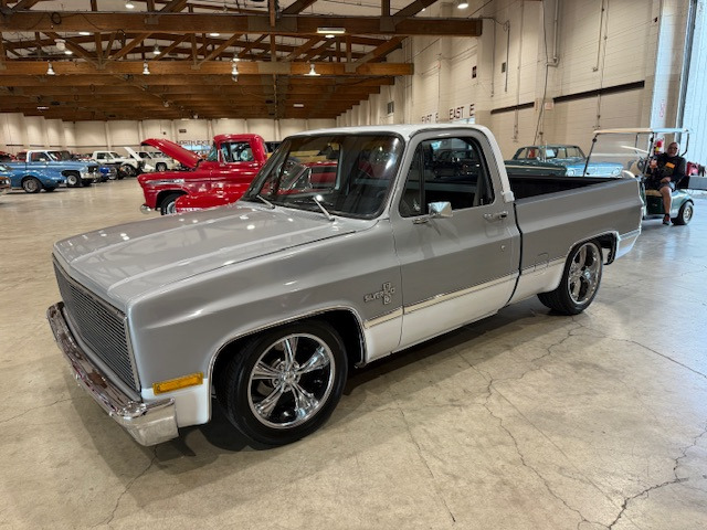 #310 - 1984 GMC C15 Pickup | MAG Auctions
