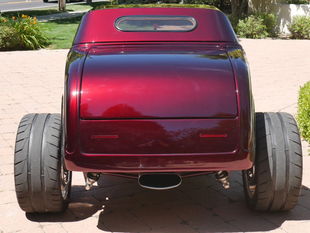 #599 - 1933 Ford (Custom) Zipper Roadster | MAG Auctions