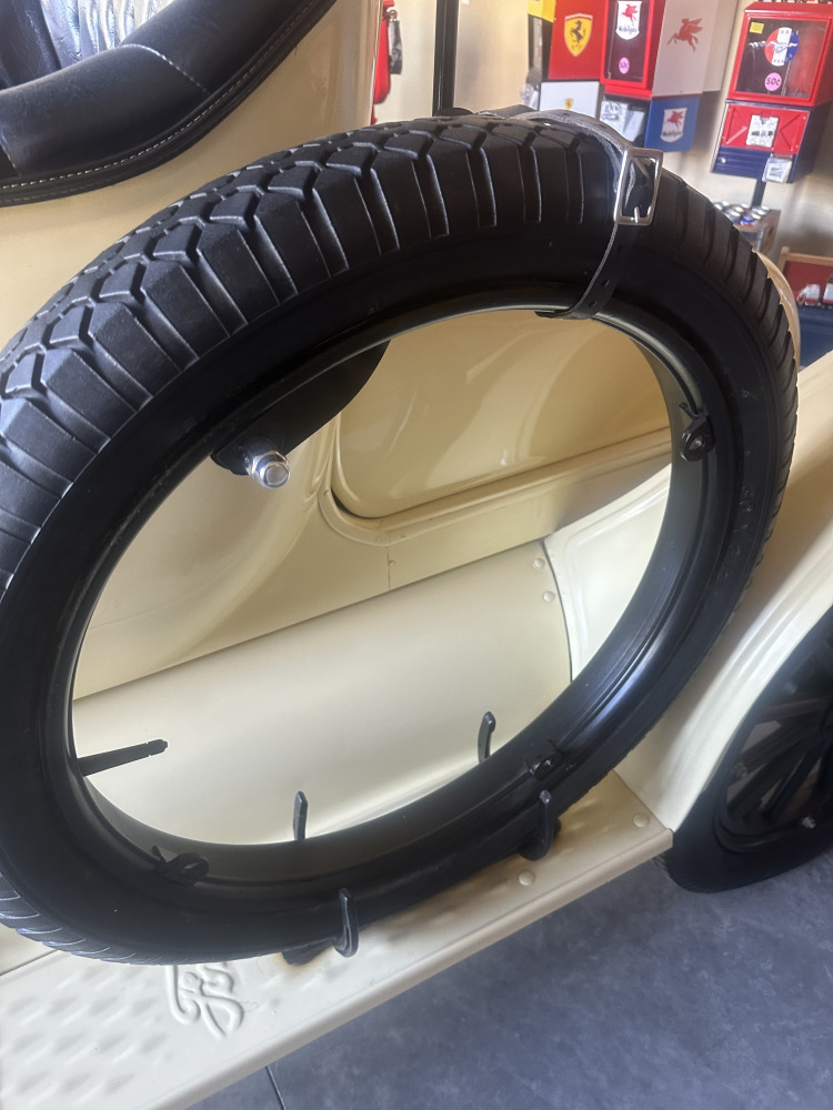 #326 - 1917 Ford Model T | MAG Auctions