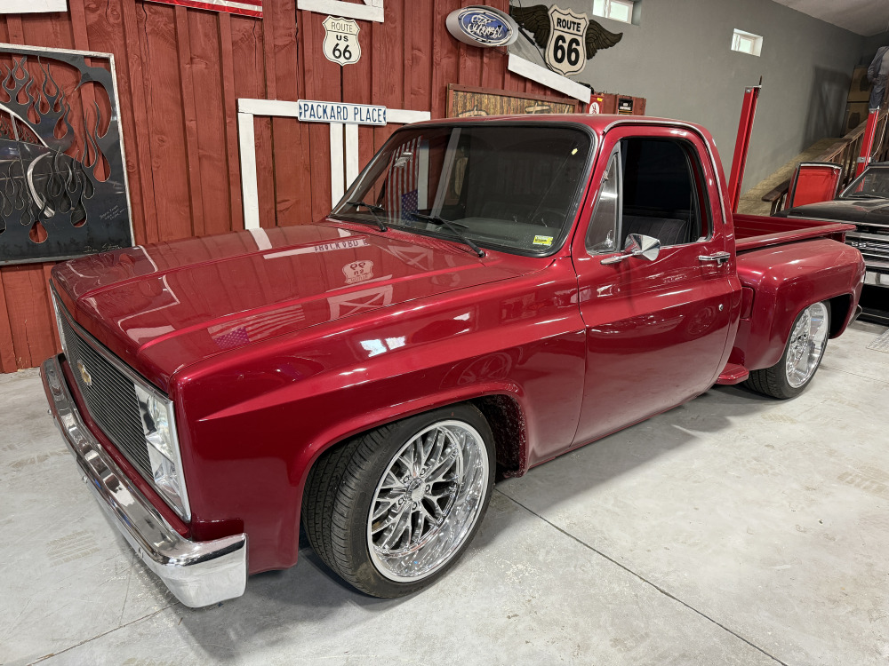 #610 - 1982 Chevrolet C10 Custom Stepside PU | MAG Auctions