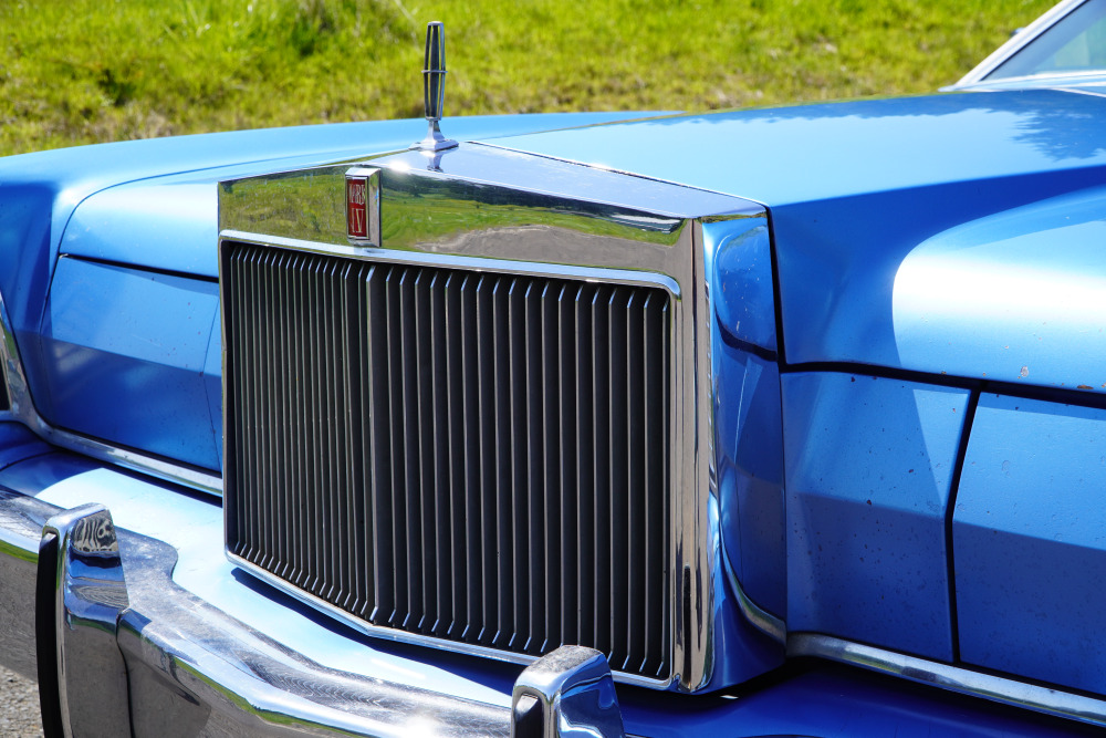 #F215 - 1973 Lincoln Continental- charity for PD cadets | MAG Auctions