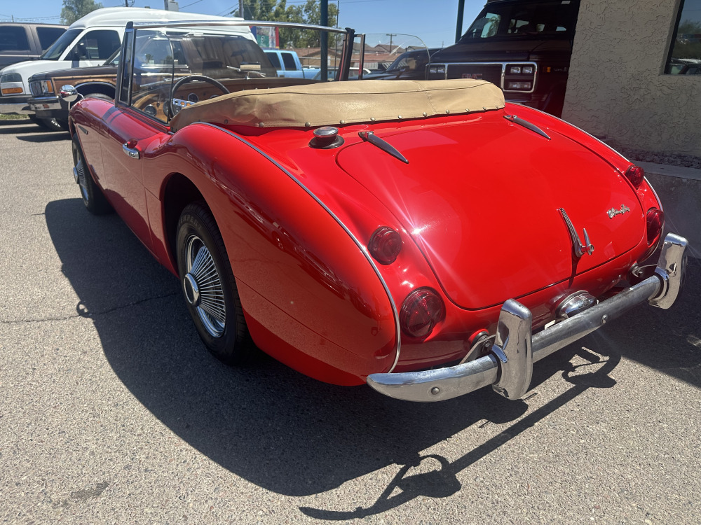 #128 - 1994 Austin Healey--1967 3000 MK II Kit | MAG Auctions