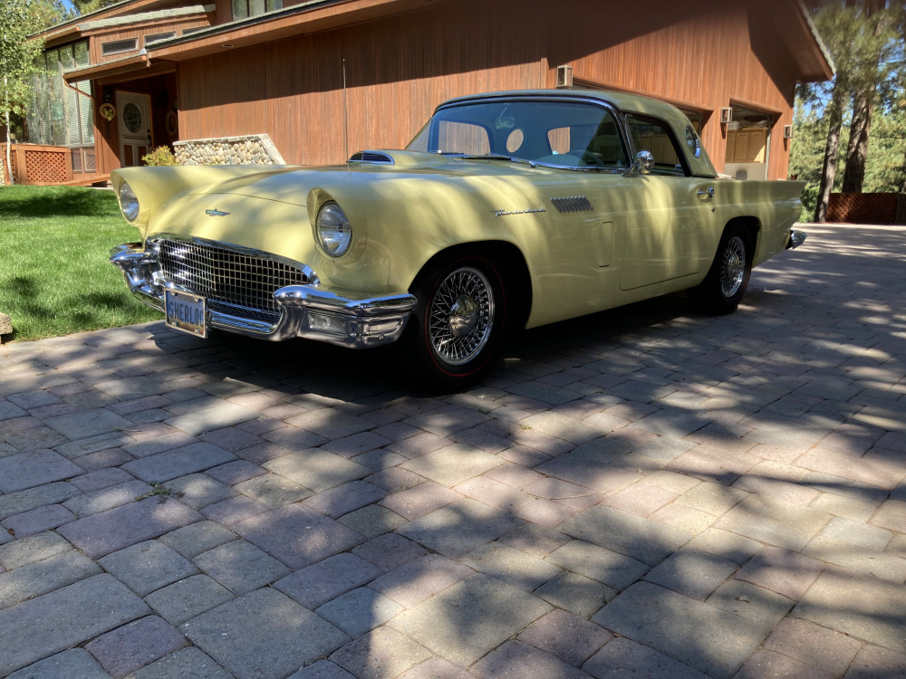 #642 - 1957 Ford Thunderbird 40 XH Convertible | MAG Auctions