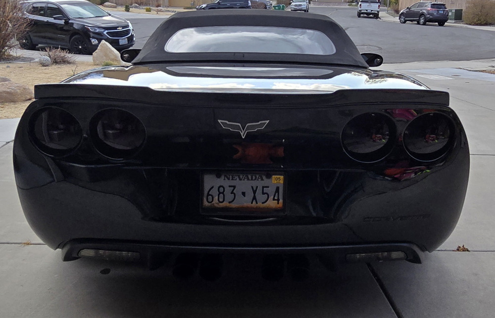 #190 - 2005 Chevrolet Corvette 2D Convertible | MAG Auctions