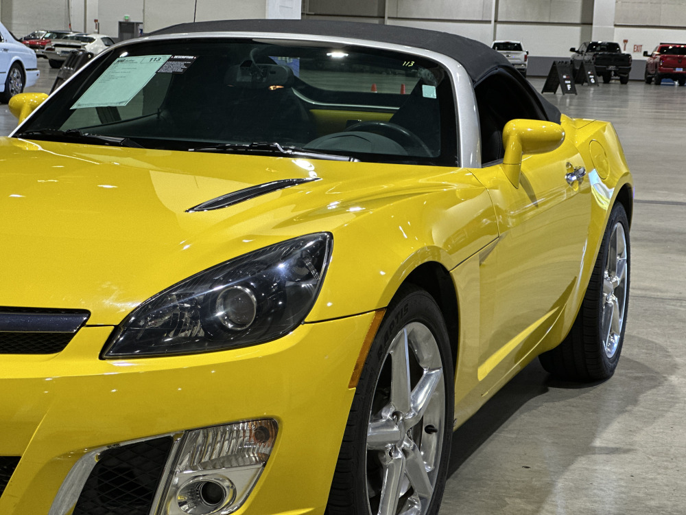 #113 - 2007 Saturn Sky Redline Convertible | MAG Auctions