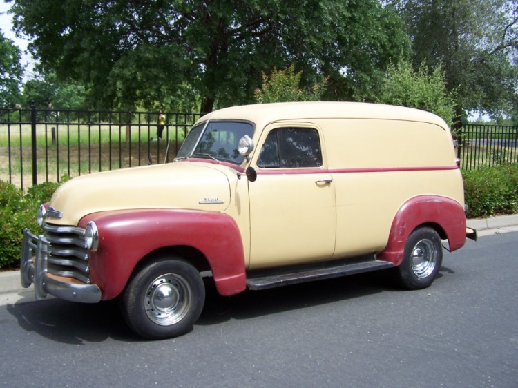 #310 - 1953 Chevrolet Panel Truck | MAG Auctions