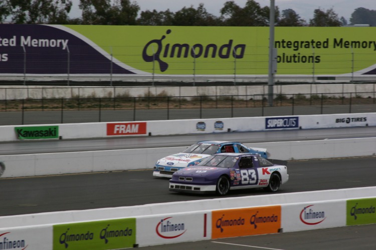 #201 - 1988 Oldsmobile Cutlass Nascar Winston Cup car | MAG Auctions