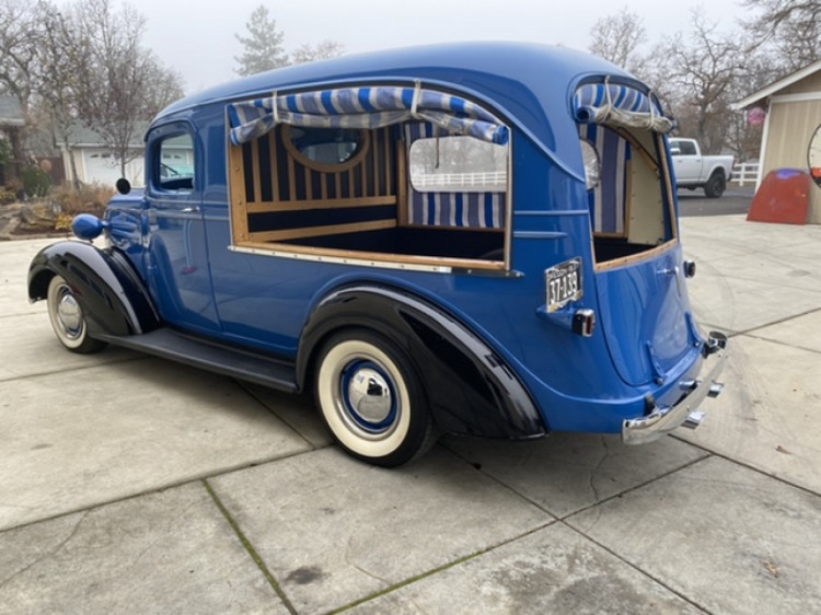 #559 - 1937 Chevrolet Canopy Express | MAG Auctions