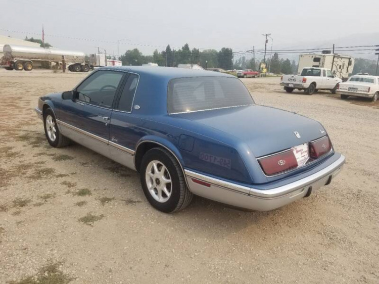 #344 - 1992 Buick Riviera | MAG Auctions
